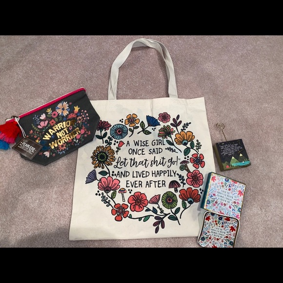 NATURAL LIFE | Bags | Natural Life Gift Set | Poshmark